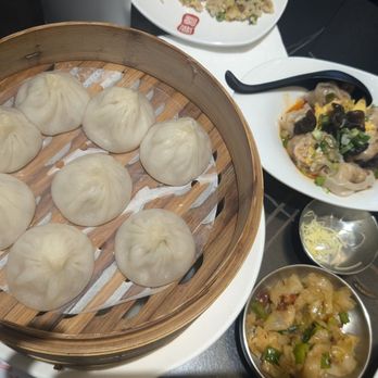 DIN DING DUMPLING - Updated November 2024 - 333 Photos & 97 Reviews ...