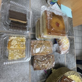 KALINDI’S CAKES AND PIES - Updated May 2026 - 246 Photos & 41 Reviews ...
