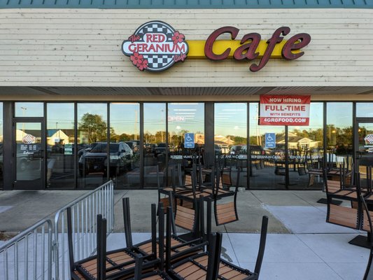 THE RED GERANIUM CAFE - Updated July 2025 - 64 Photos & 101 Reviews ...