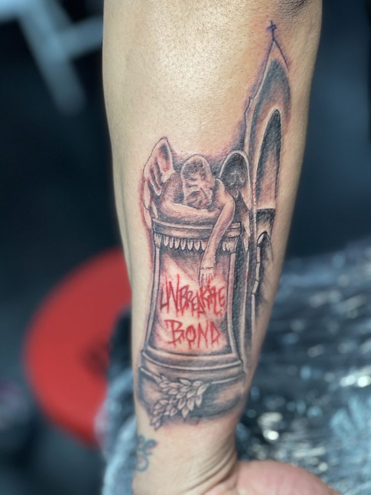 WELL WORTHY INK SHOP - Updated August 2025 - 75 Photos - 491 Fulton St, Brooklyn, New York ...