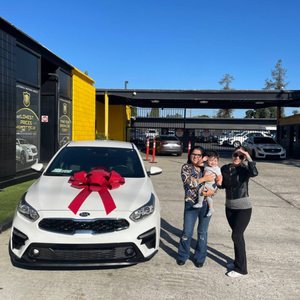 CALIFORNIA BEEMERS TESLERS - Updated January 2026 - 828 Photos & 1410 ...