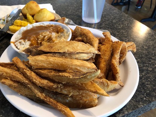 R & R SOUL FOOD RESTAURANT - 478 Photos & 631 Reviews - 18427 Avalon ...