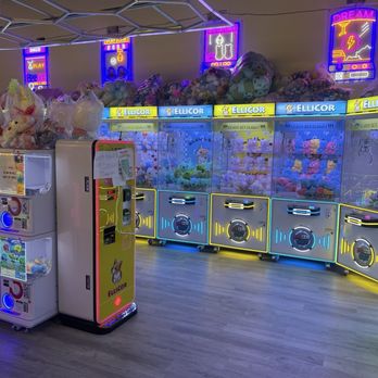 ELLICOR - Updated December 2025 - 13 Photos & 22 Reviews - 6929 Airport ...