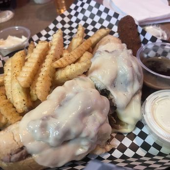 JOHNNY MAC’S SPORTS BAR & GRILL - Updated January 2025 - 29 Photos & 34 ...