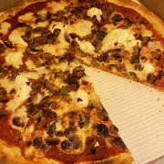 DI FARA PIZZA - 2303 Photos & 3916 Reviews - 1424 Ave J, Brooklyn, NY ...