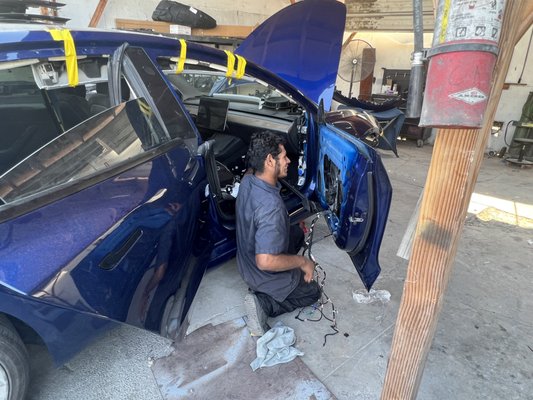 MOON AUTO COLLISION - Updated December 2025 - 53 Photos & 12 Reviews ...