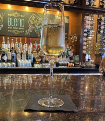 BLEND - Updated January 2026 - 155 Photos & 85 Reviews - 304 Laurel St ...