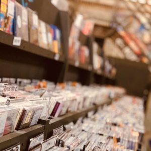 LE POISSON ROUGE - 170 Photos & 474 Reviews - Music Venues - 158 ...