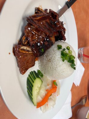 COM TAM THUAN KIEU - Updated June 2024 - 404 Photos & 329 Reviews ...