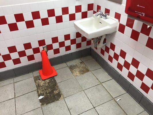 FIVE GUYS - 50 Photos & 205 Reviews - Burgers - 1527 Chestnut St ...