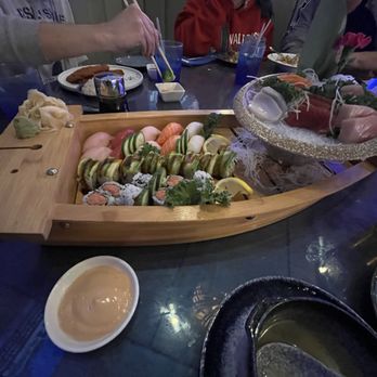 SKYFIN ASIAN BISTRO - Updated October 2025 - 270 Photos & 143 Reviews ...