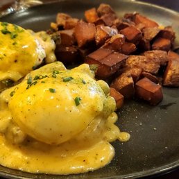 MARCHE - Updated December 2025 - 598 Photos & 689 Reviews - 296 E 5th ...