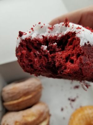 ROLLING PIN DONUTS - 567 Photos & 836 Reviews - 2153 Las Posas Rd ...