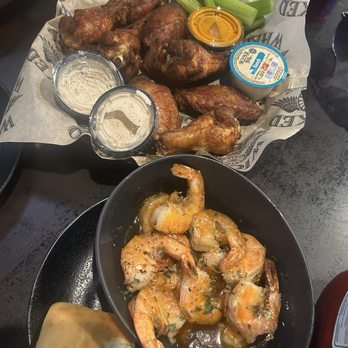 THE WICKED WHEEL BAR & GRILL - Updated April 2026 - 505 Photos & 834 ...