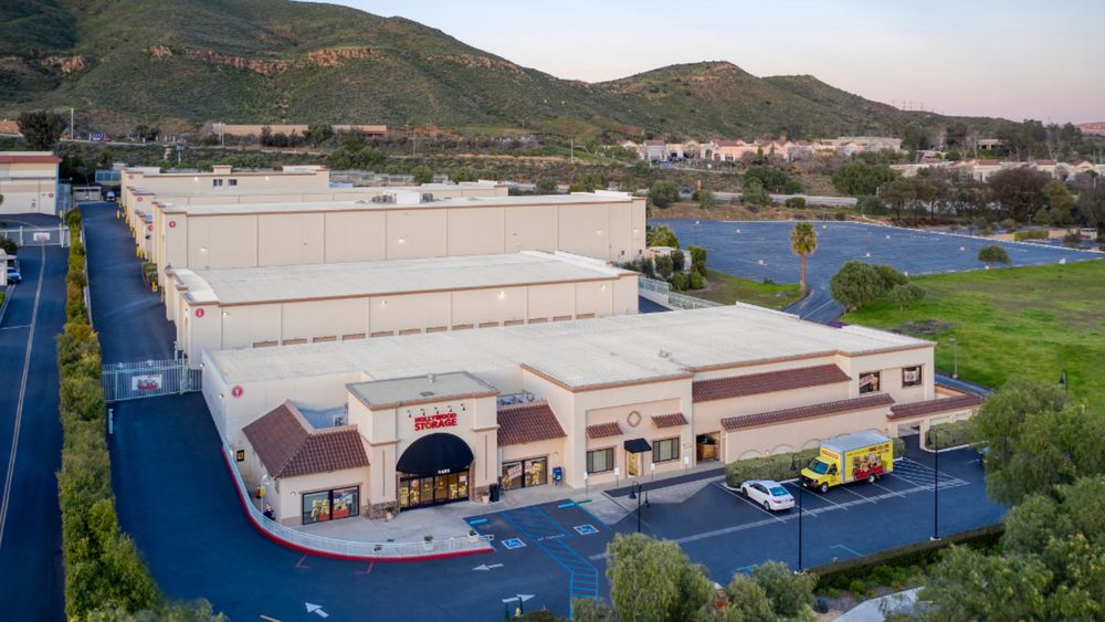 Hollywood Storage Newbury Park