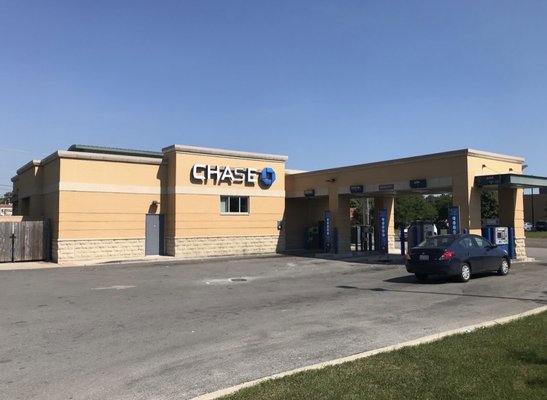 CHASE BANK - Updated January 2025 - 353 W 83rd St, Chicago, Illinois ...