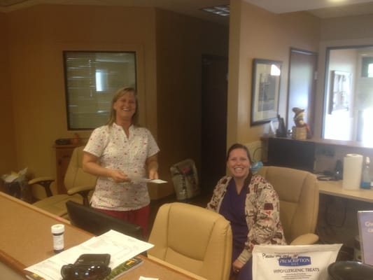 ROOSE ANIMAL HOSPITAL - Updated January 2026 - 35 Reviews - 509 W Ann ...