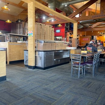 FLYING PIE PIZZARIA - Updated May 2024 - 141 Photos & 214 Reviews - 601 ...