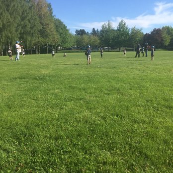 RED SUNSET PARK - Updated October 2025 - 42 Photos - 2403 NE Red Sunset ...