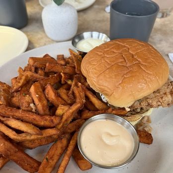 LITTLE RUBY’S WEST VILLAGE - Updated July 2024 - 182 Photos & 77 ...