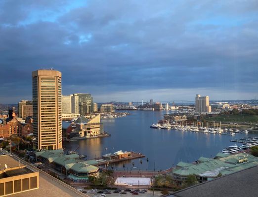 THE CENTER CLUB - Updated May 2025 - 56 Photos & 27 Reviews - 100 Light ...