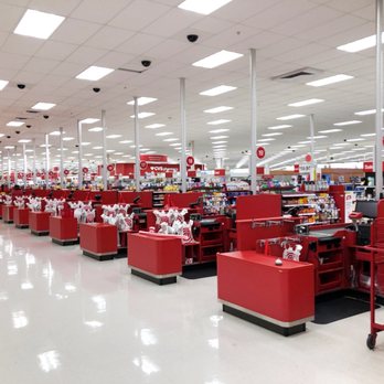 TARGET - Updated October 2025 - 46 Photos & 75 Reviews - 130 S Mannheim ...