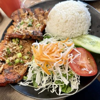 PHO 68 RICHMOND - Updated March 2025 - 55 Photos & 13 Reviews - 150 ...