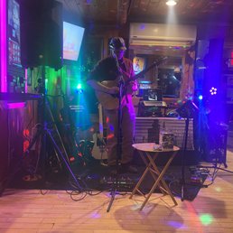 PEA PATCH MOTEL & SALOON - Updated July 2025 - 39 Photos & 72 Reviews ...