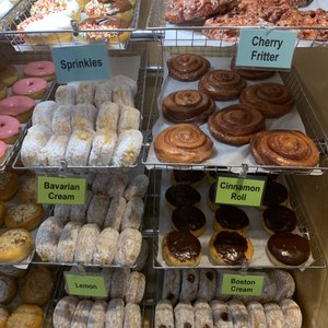 TRACKSIDE DONUTS - 169 Photos & 186 Reviews - Donuts - 28001 Old 41 Rd ...