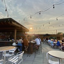 TRATA - Updated October 2025 - 620 Reviews & 776 Photos - 145 Culver Rd ...