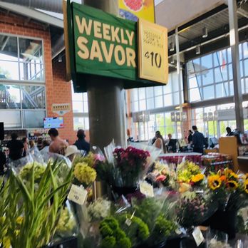 CENTRAL MARKET - Updated October 2024 - 1378 Photos & 876 Reviews ...