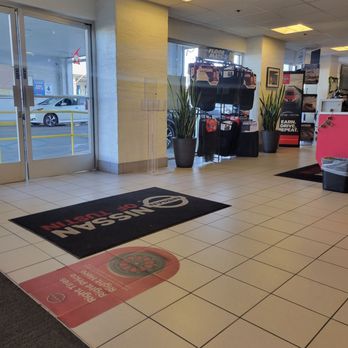 NISSAN OF TUSTIN - Updated December 2024 - 133 Photos & 805 Reviews ...