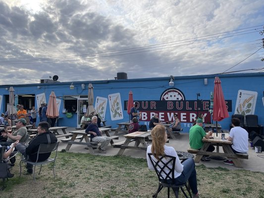 FOUR BULLETS BREWERY - Updated March 2025 - 102 Photos & 69 Reviews ...