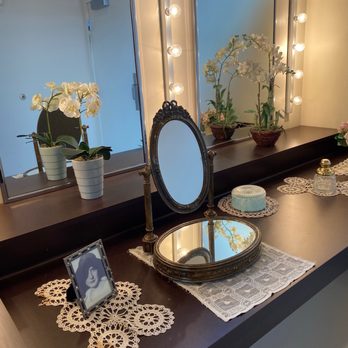 TEN CHIMNEYS - Updated January 2026 - 38 Photos & 17 Reviews - S43 ...