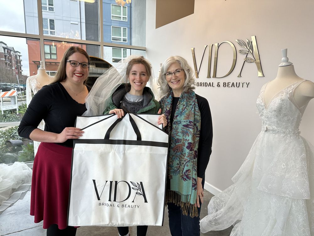 VIDA BRIDAL AND BEAUTY - Updated December 2025 - 16 Photos - 252 Broadway, Tacoma, Washington ...
