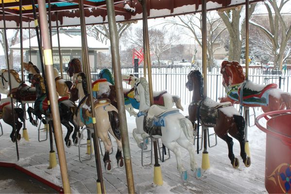THE CAROUSEL ON THE NATIONAL MALL - Updated December 2025 - 21 Photos ...
