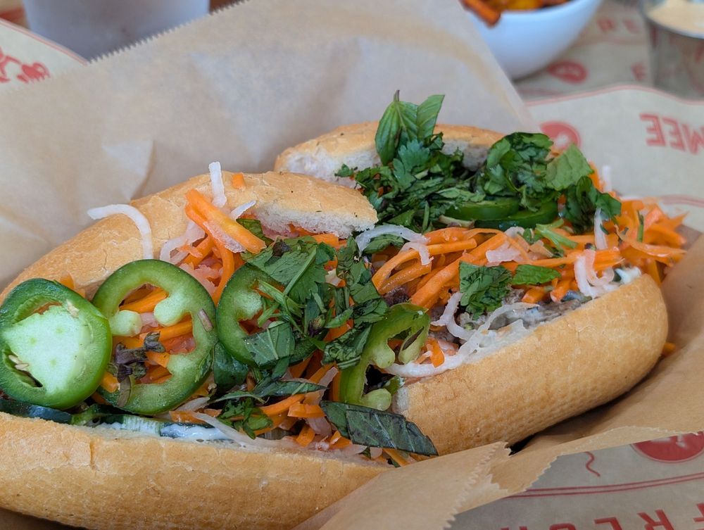 BUN MEE - Updated September 2025 - 55 Photos & 22 Reviews - 3330 ...