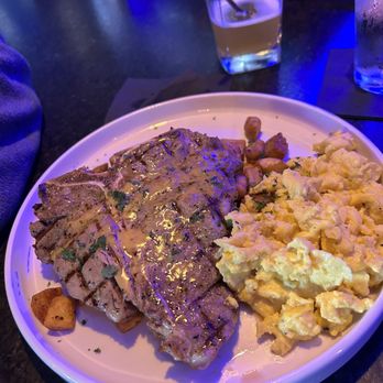 42 BAR AND GRILL - Updated July 2024 - 58 Photos & 12 Reviews - 327 ...