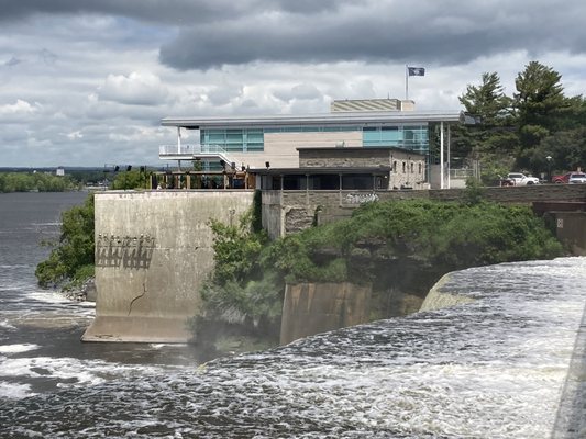 TAVERN ON THE FALLS - 14 Photos & 16 Reviews - 1 John Street, Ottawa ...