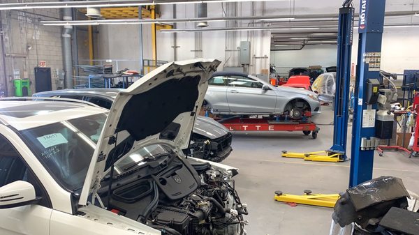 CLASS AUTO CENTER - Updated October 2024 - 55 Photos & 148 Reviews ...