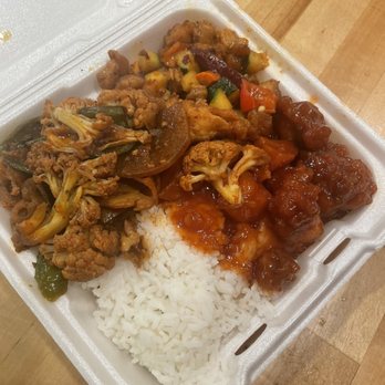 POTLUCK CAFE - Updated January 2026 - 121 Photos & 95 Real Reviews - 7 ...