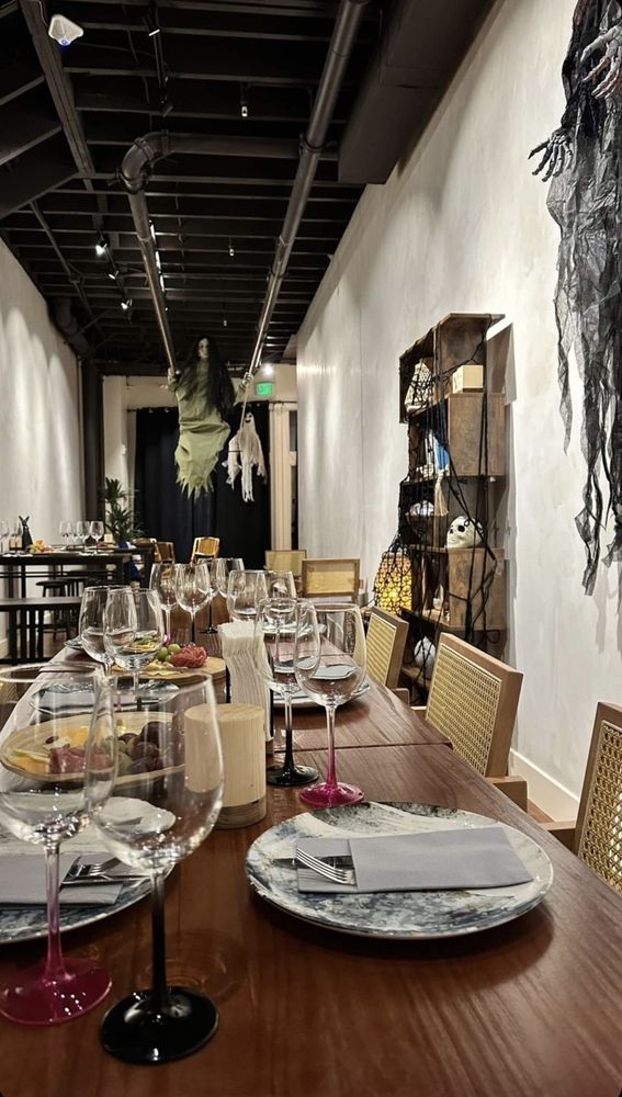 A2 WINE BAR - Updated August 2024 - 37 Photos & 18 Reviews - 117 S B St ...