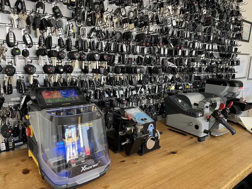 AUTO KEY EXPRESS - Updated December 2025 - Merced, California - Keys & Locksmiths - Phone Number ...