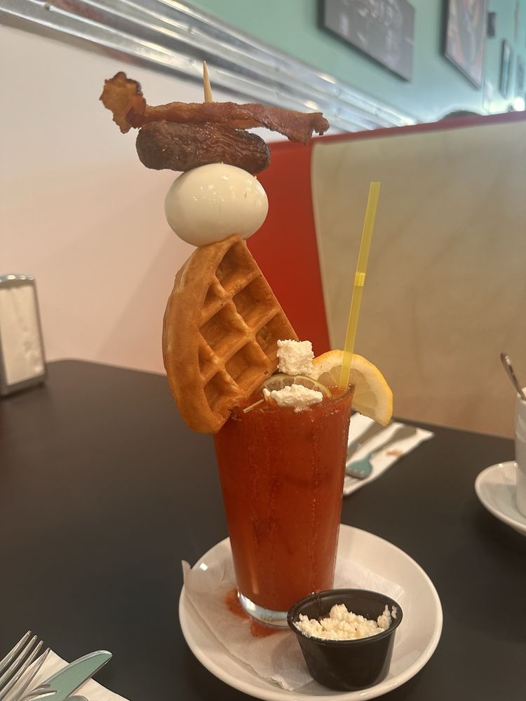 B TOWN DINER - Updated January 2026 - 26 Photos & 25 Reviews - 191 ...