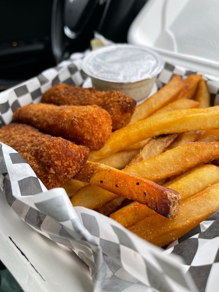 CAPTAINS COD - Updated January 2026 - 1802 W Nob Hill Blvd, Yakima ...