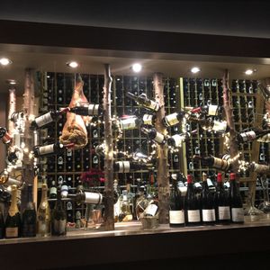 LAURIE RAPHAËL - 133 Photos & 37 Reviews - 117 Rue Dalhousie, Québec ...