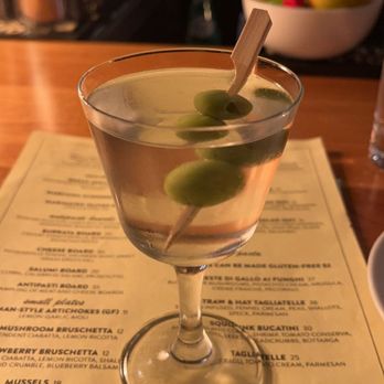 THE EXPAT - Updated April 2025 - 49 Photos & 74 Reviews - 1680 S ...