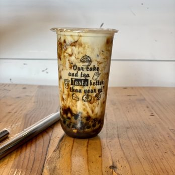 DZUI’S CAKES & DESSERTS - Updated October 2024 - 1588 Photos & 390 ...