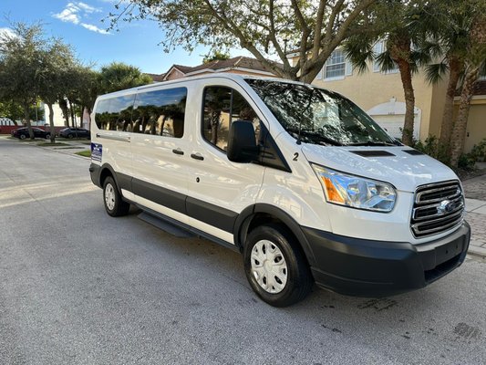 MTM SHUTTLES - Updated July 2025 - 13 Photos - Fort Lauderdale, Florida ...