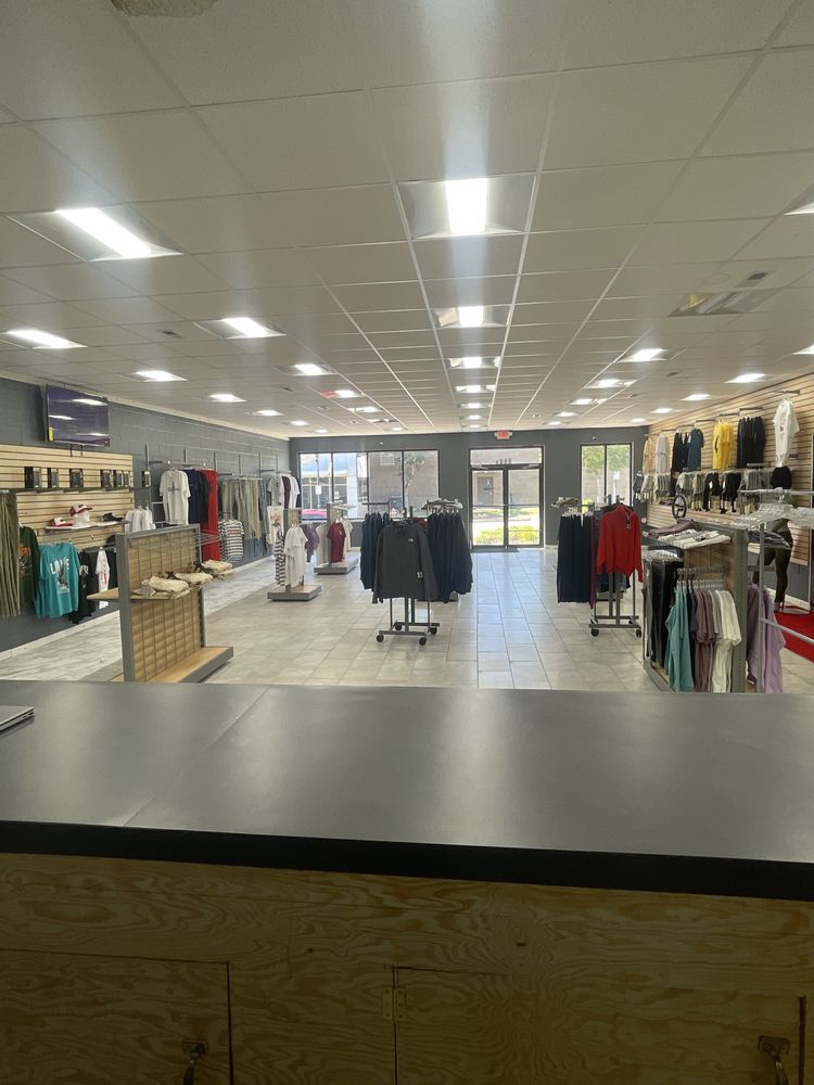 TK’S CLOTHING - Updated March 2025 - 190 N Dargan St, Florence, South ...